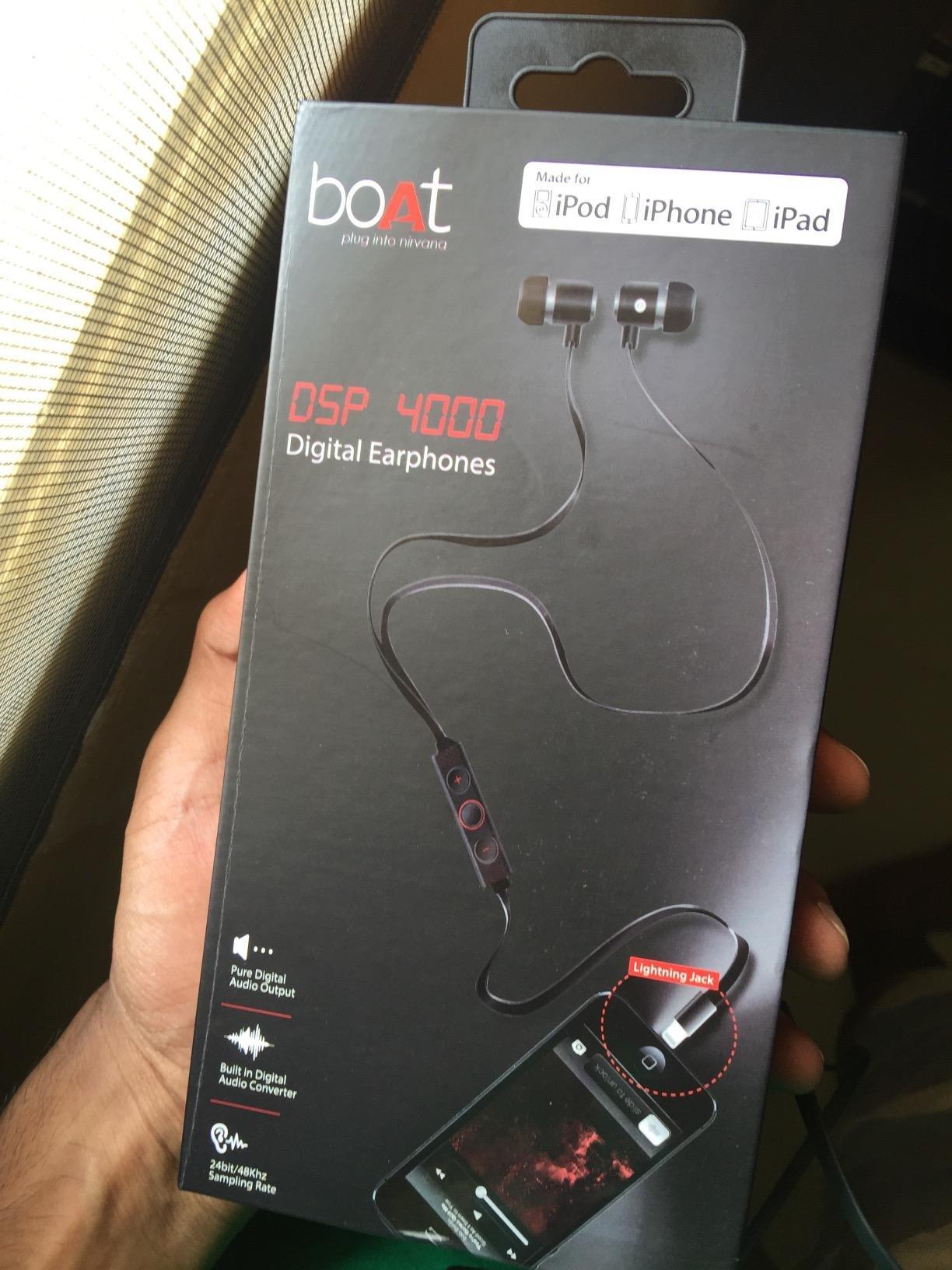 boAt DSP 4000 Apple Certified Lightning Earphone (Black) with Digital ...