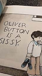 Oliver Button Is a Sissy: dePaola, Tomie: 9780156681407: Amazon.com: Books