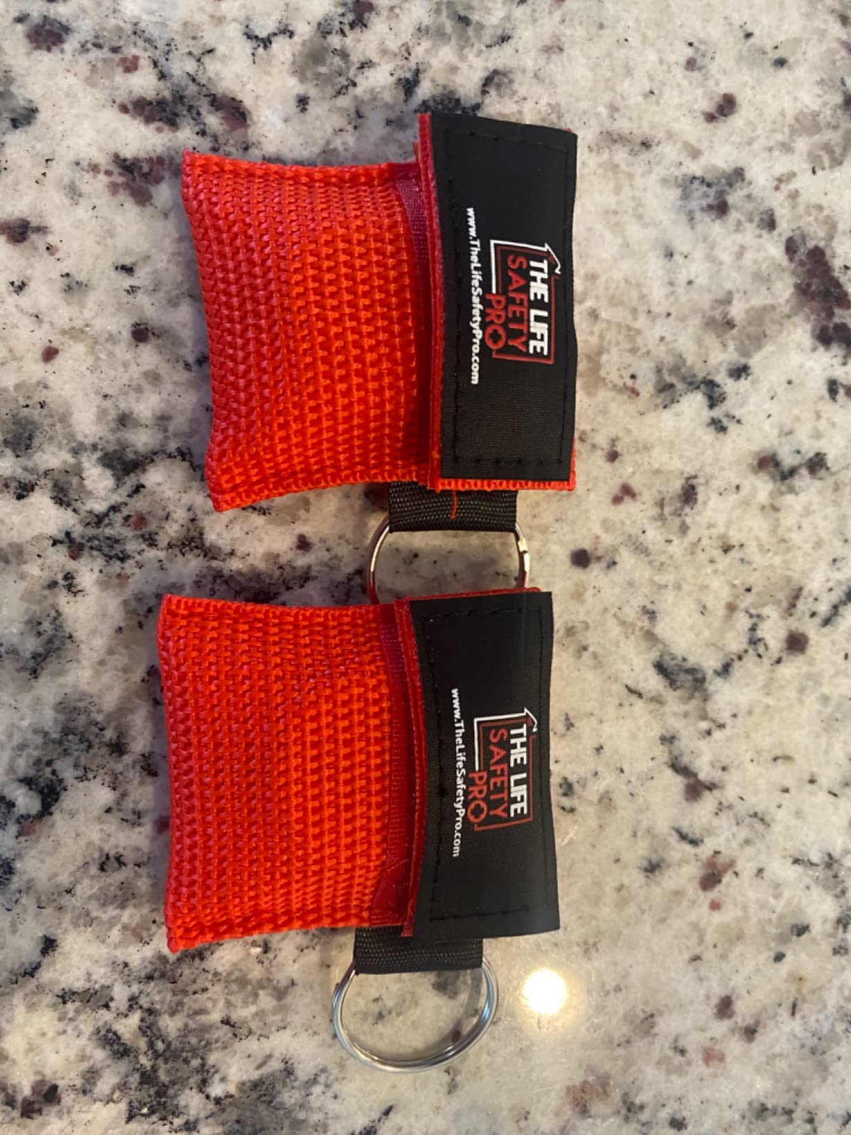 Amazon.com: CPR Face Shield Keychain Mask 2pcs., Disposable CPR Face ...