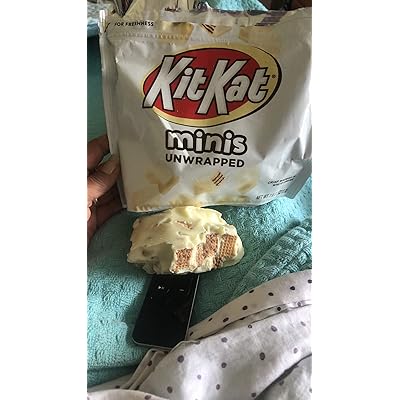 KIT KAT Minis Unwrapped White Creme Wafer Candy, 7.6 Nepal | Ubuy