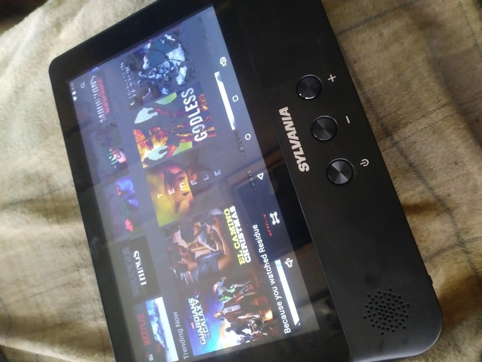 Amazon.com: Sylvania SLTDVD9220-C 3-in-1 9-Inch Touchscreen Tablet ...