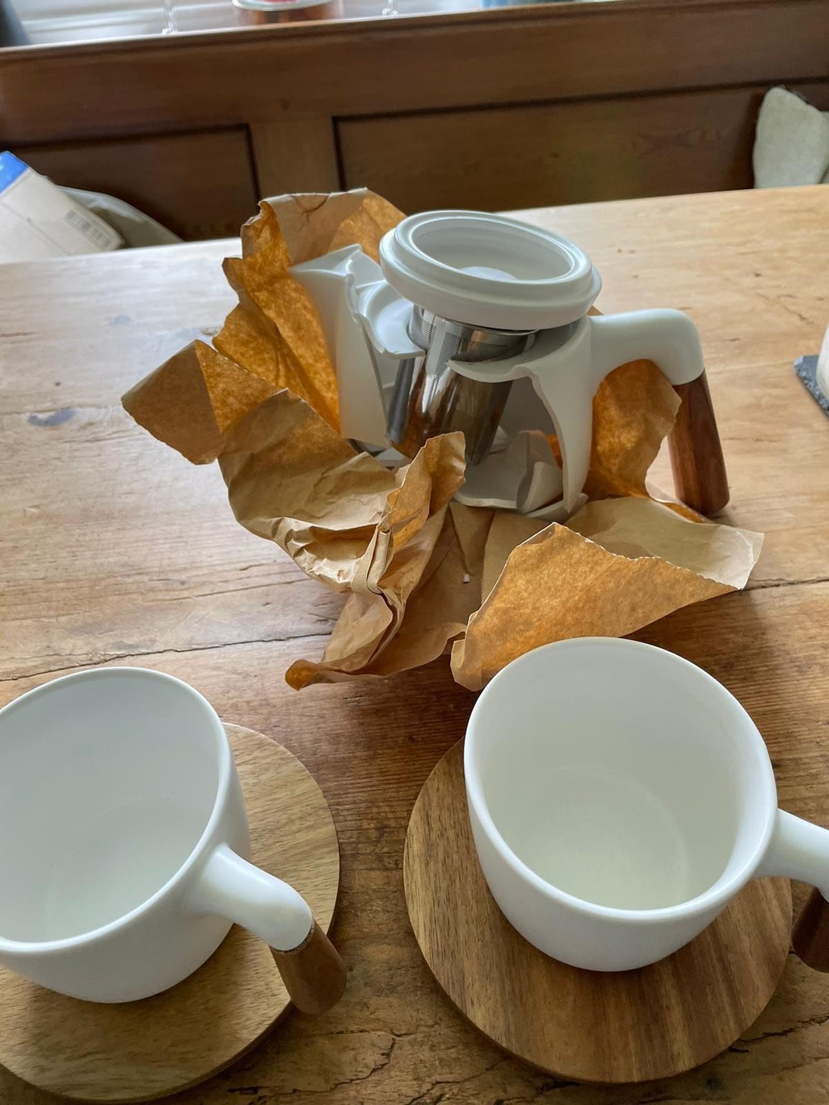 MIAMIO – 1000 ml Ceramic Tea Pot Set with Infuser and Cups/Tea Strainer ...