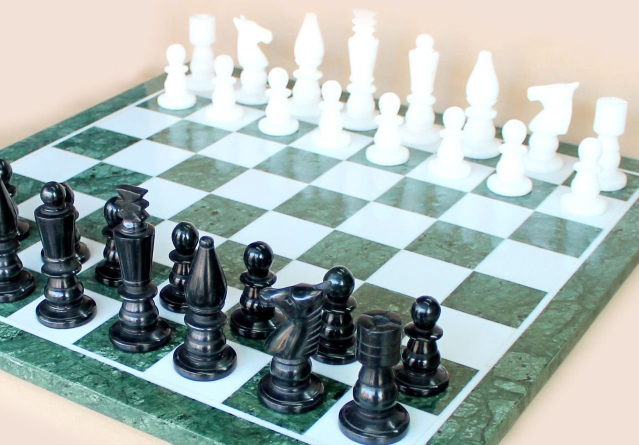 Marble Chess Board with Marble Goti : Amazon.in: Toys & Games