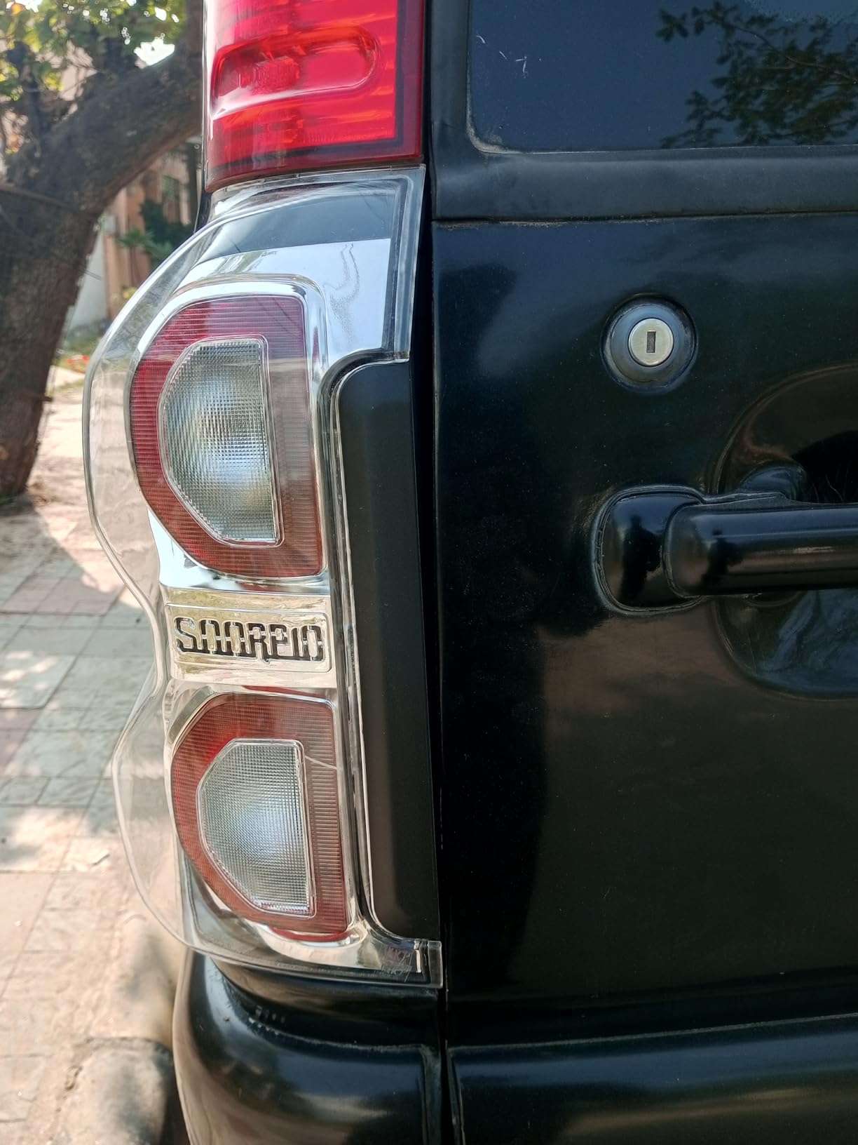 K D Taillight/Backlight Set For Mahindra Scorpio (Right & Left Both ...