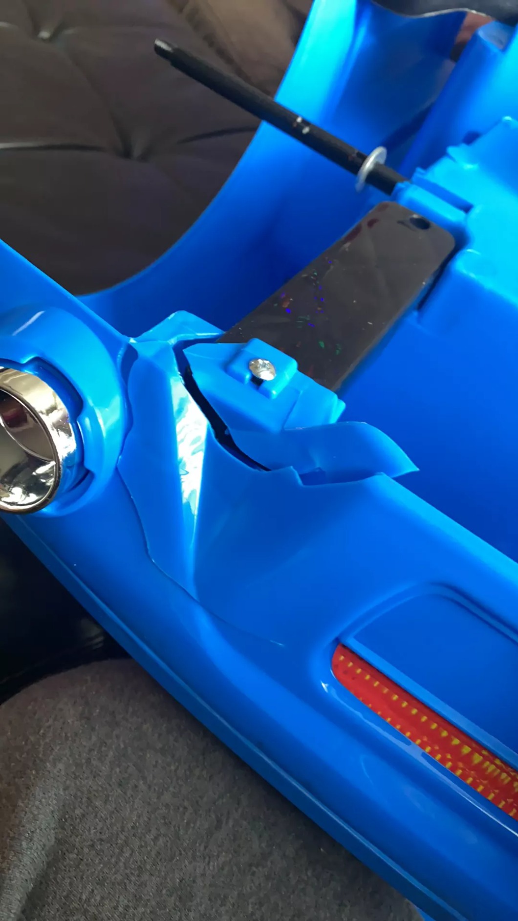 Amazon.com: Paw Patrol 6V E Cruiser 6V Battery-Powered Ride-On with ...