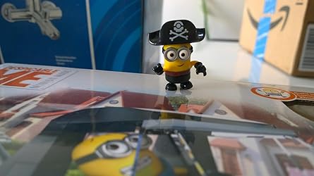 Amazon.com: Mega Minions:Mega Bloks Minion Movie Vampire Surprise