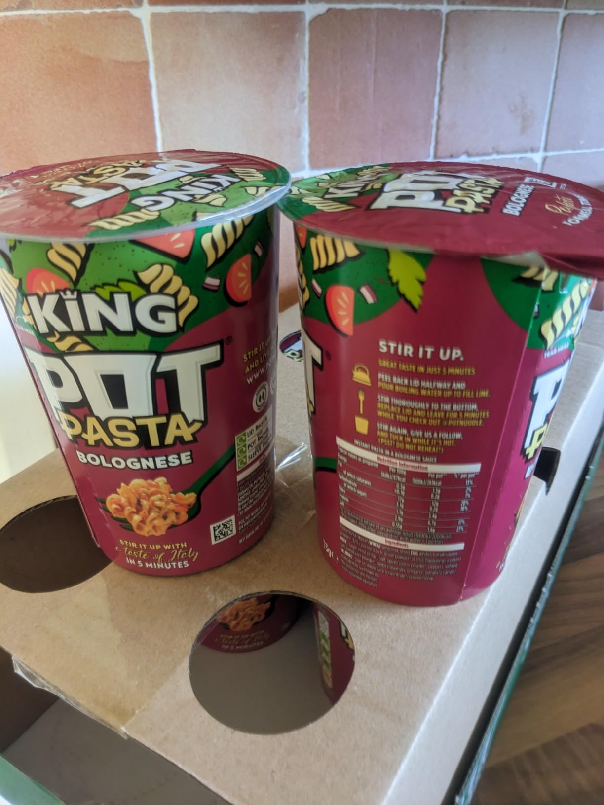 Pot Pasta Bolognese instant hot snack pot from the nation's favourite ...