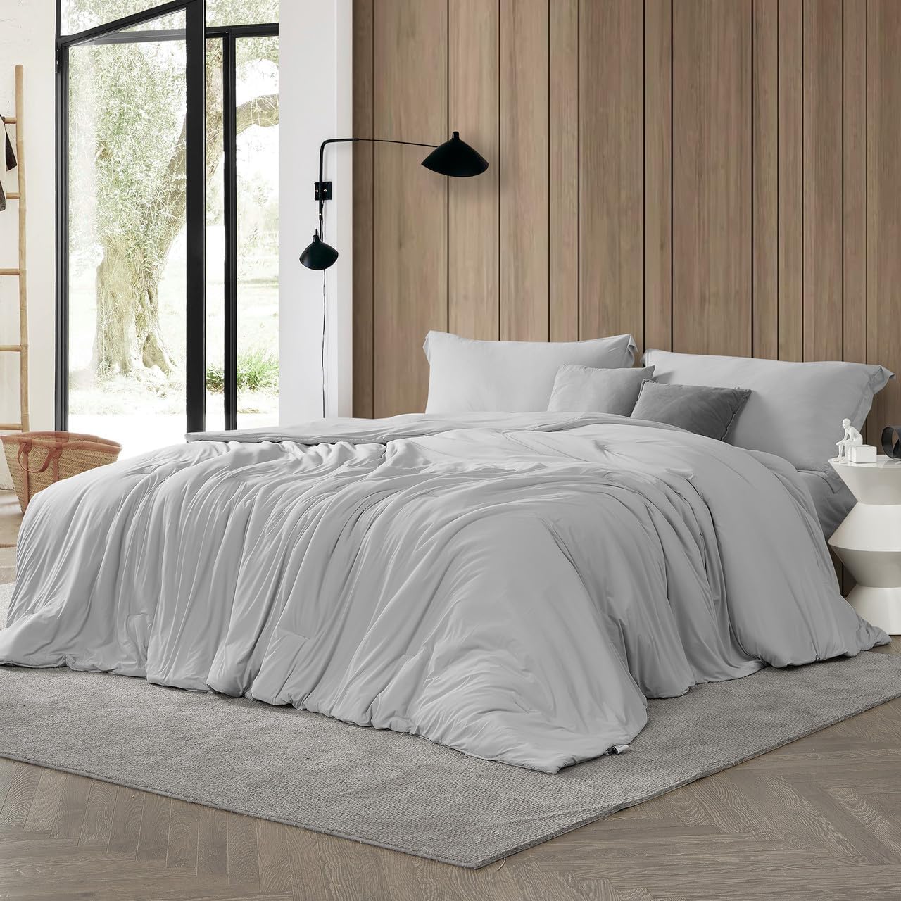 Amazon.com: Byourbed Too Cool - Coma Inducer® Oversized Queen Comforter ...