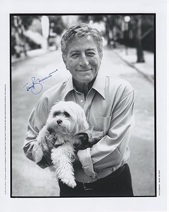 Tony Bennett Signed Photo - 8x10 +COA AWESOME POSE HIS DOG - Music ...
