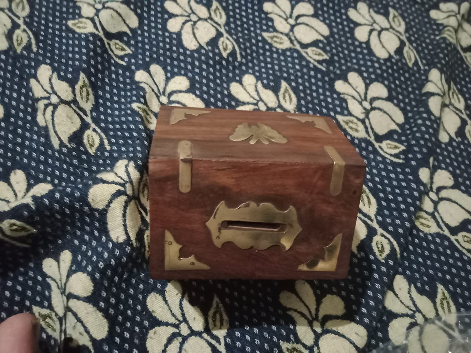 Buy Giftoshopee Wooden Money Bank Hut Style Kids Piggy Coin Box Gifts ...