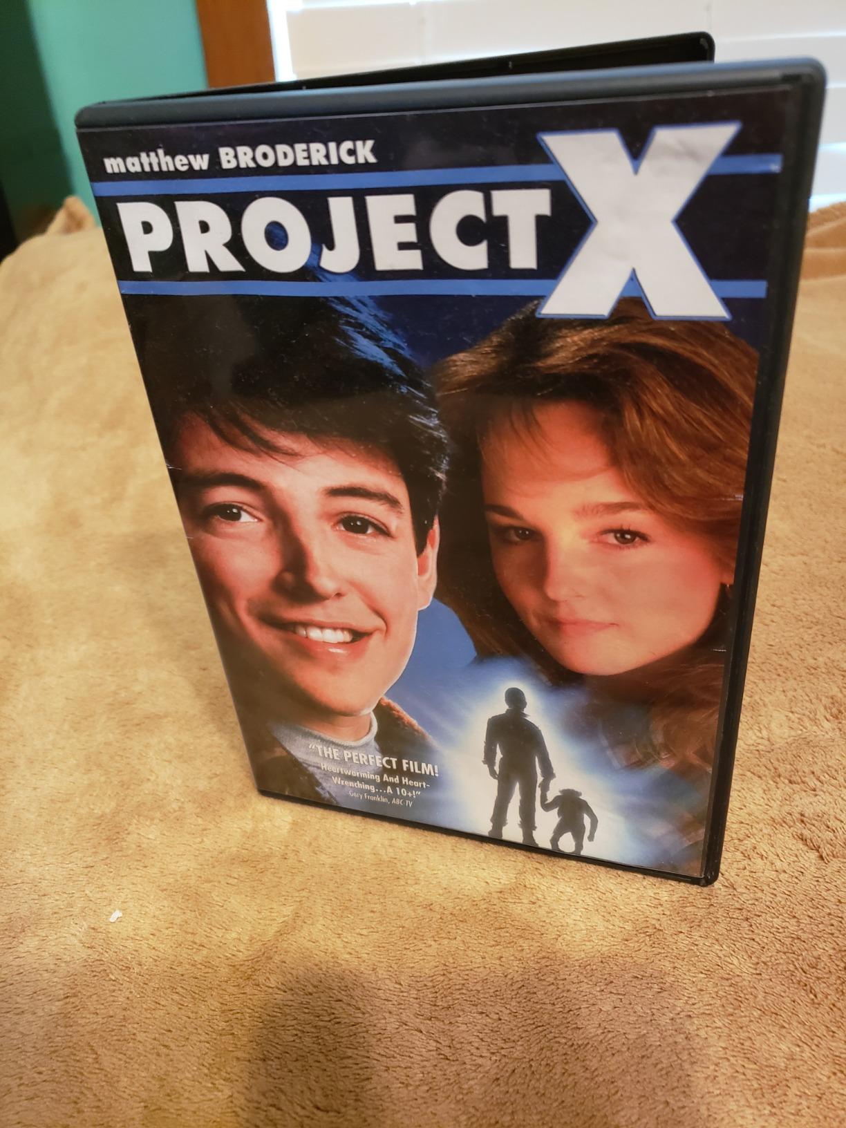 Amazon.com: Project X [VHS] : Matthew Broderick, Helen Hunt, Willie ...