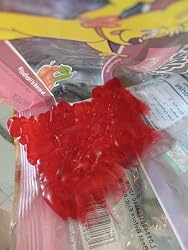 Amazon.com : HARIBO NEW Berry Cloud Gummi Candy, 4.1 Ounce (Pack of 12 ...