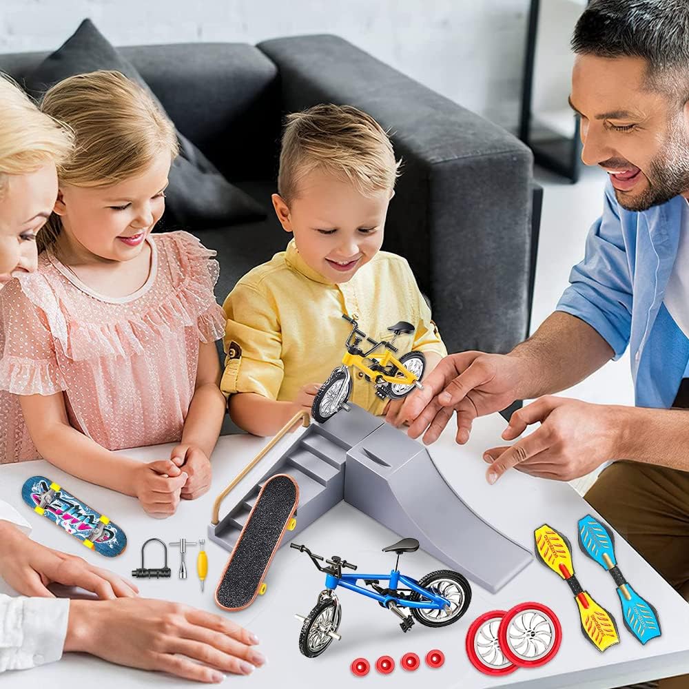 Aonuily Finger Skateboards,16 Pcs Fingerboard Finger Scooter Set ...