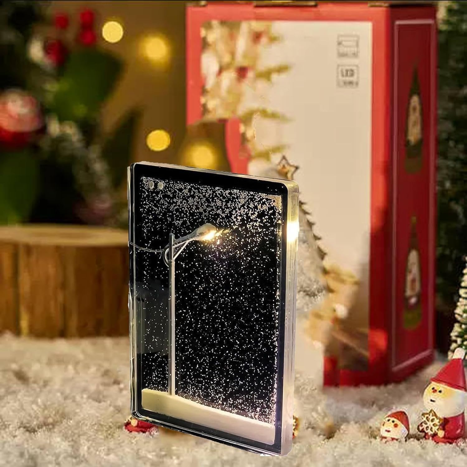 Snowy Night Lamp