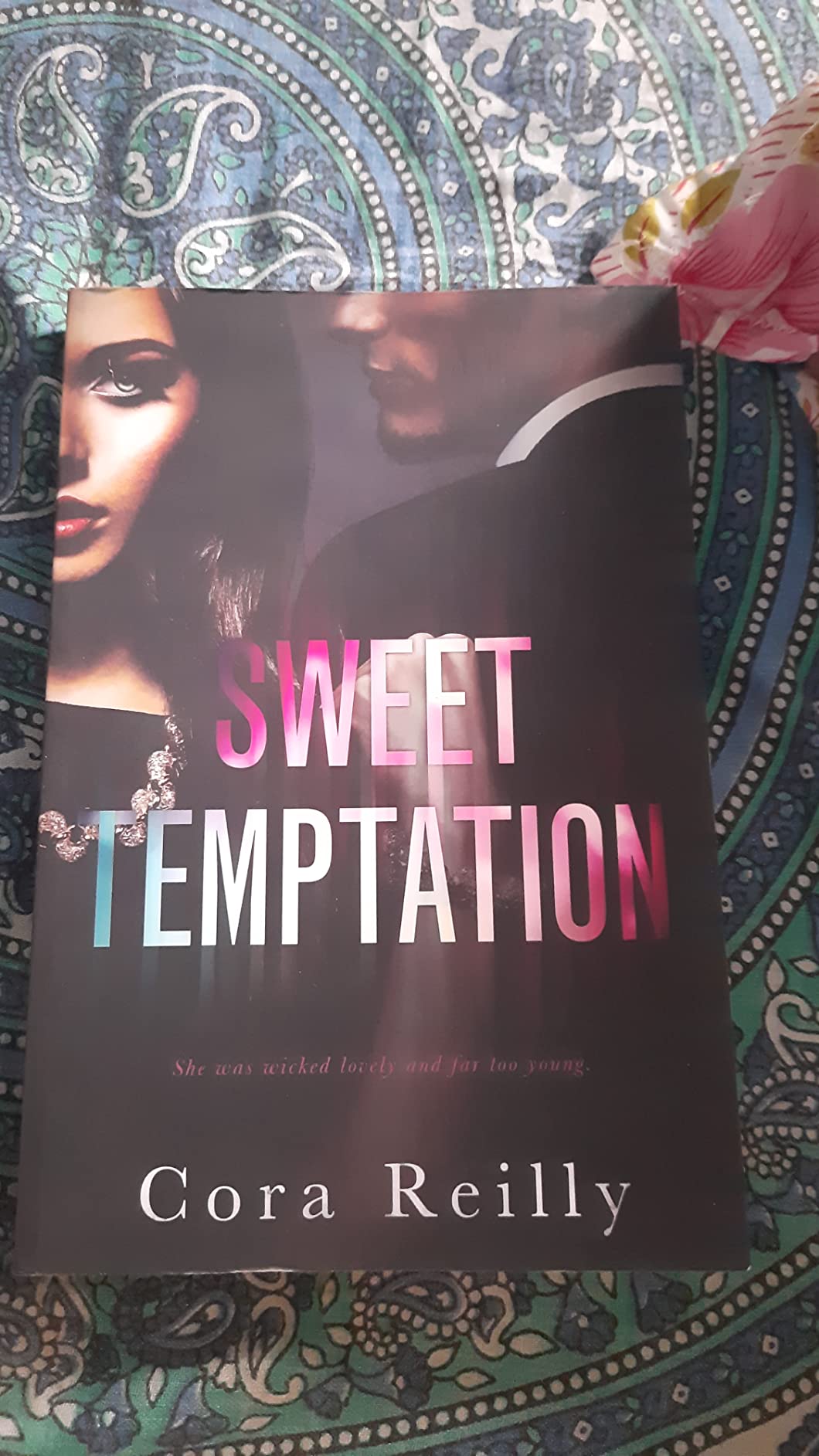 Sweet Temptation: An Age Gap Arranged Marriage Romance eBook : Reilly ...