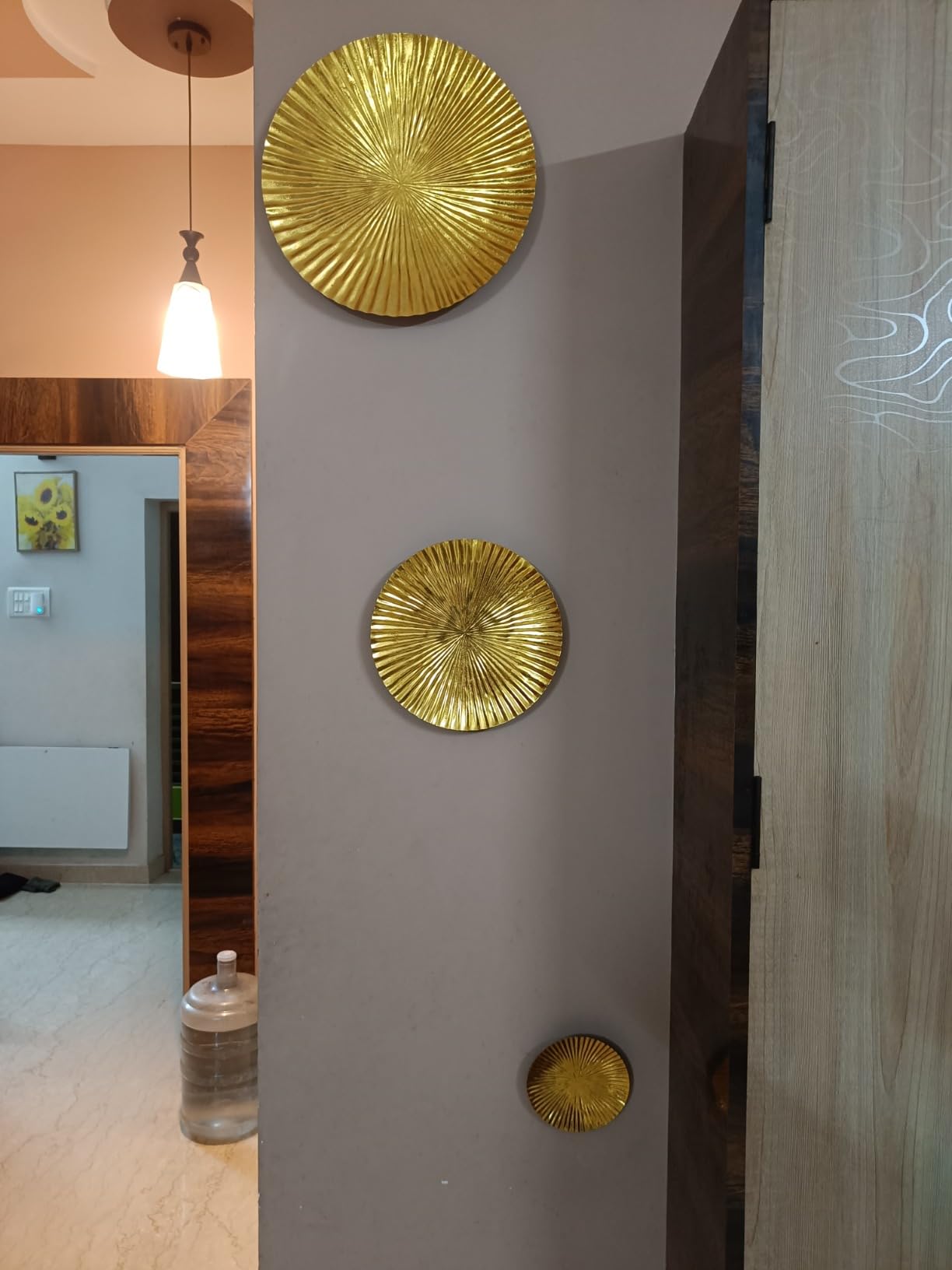 Craftique Metal Wall Art for living room Bright Gold Color Metal Wall ...