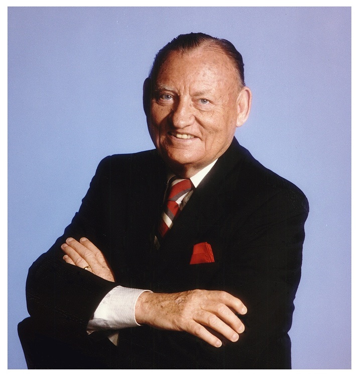 Amazon.com: Lester Frank Sumrall: books, biography, latest update