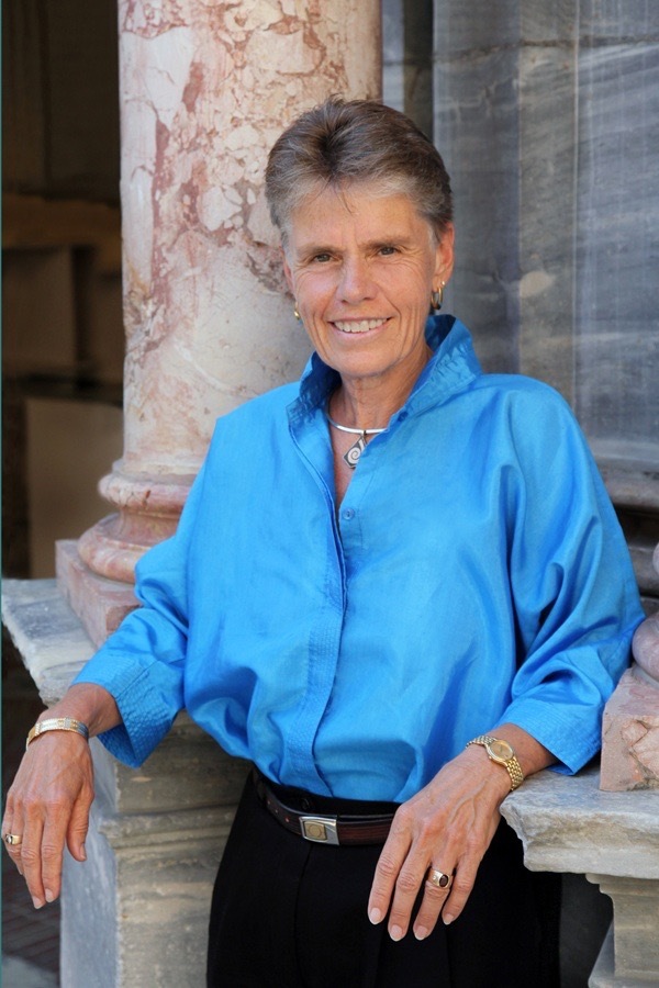 Amazon.co.uk: Carol E. Anderson: books, biography, latest update