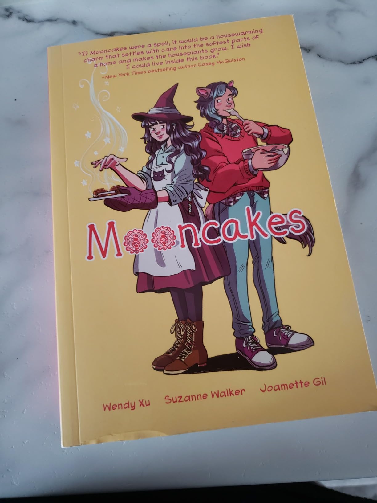 Mooncakes : Walker, Suzanne, Xu, Wendy: Amazon.ca: Books