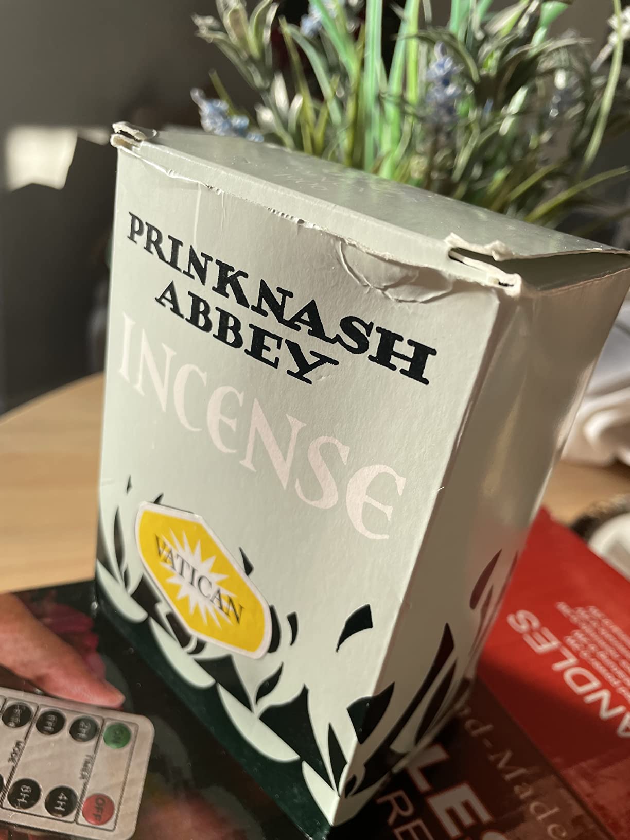 Prinknash Abbey “Vatican” incense 500g box : Amazon.co.uk: Home & Kitchen