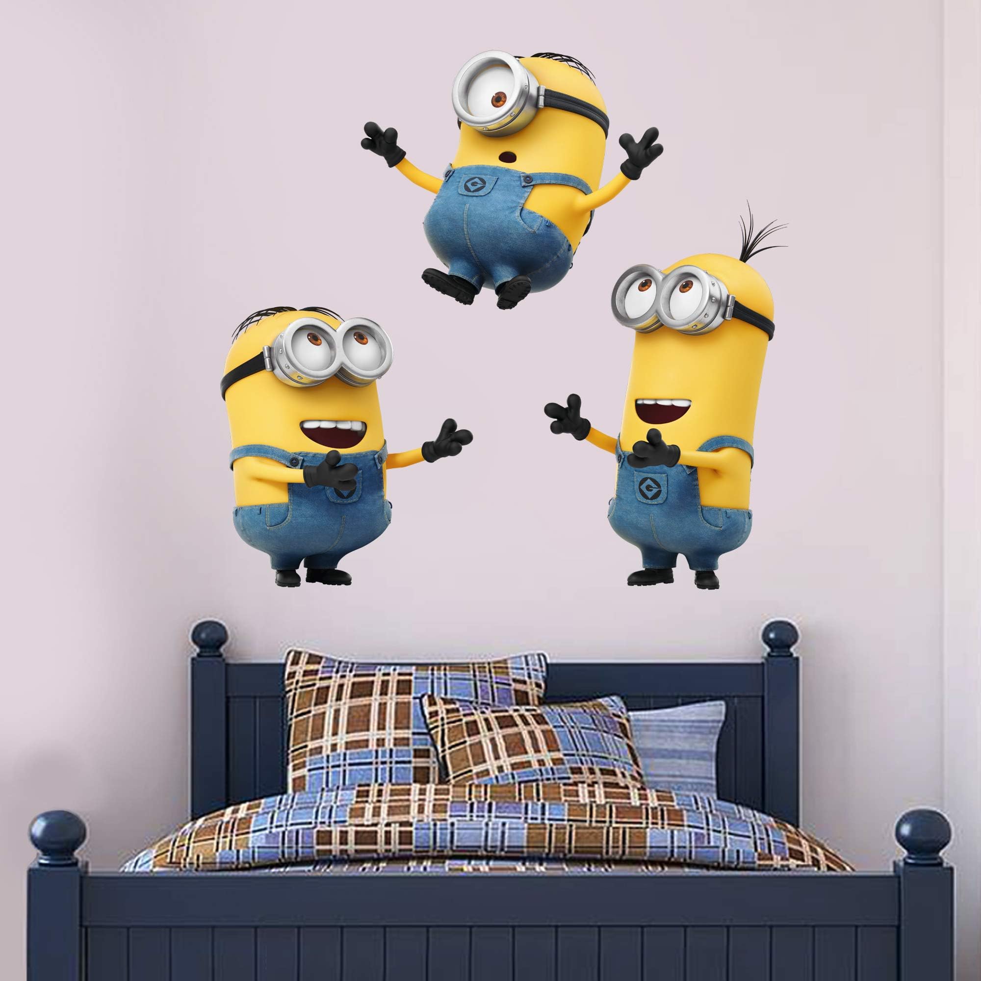 Amazon.com: Despicable Me Minions Wall Sticker - 3 Minions Playing ...
