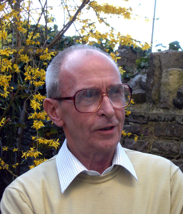 Amazon.co.uk: Roderick Grant: books, biography, latest update