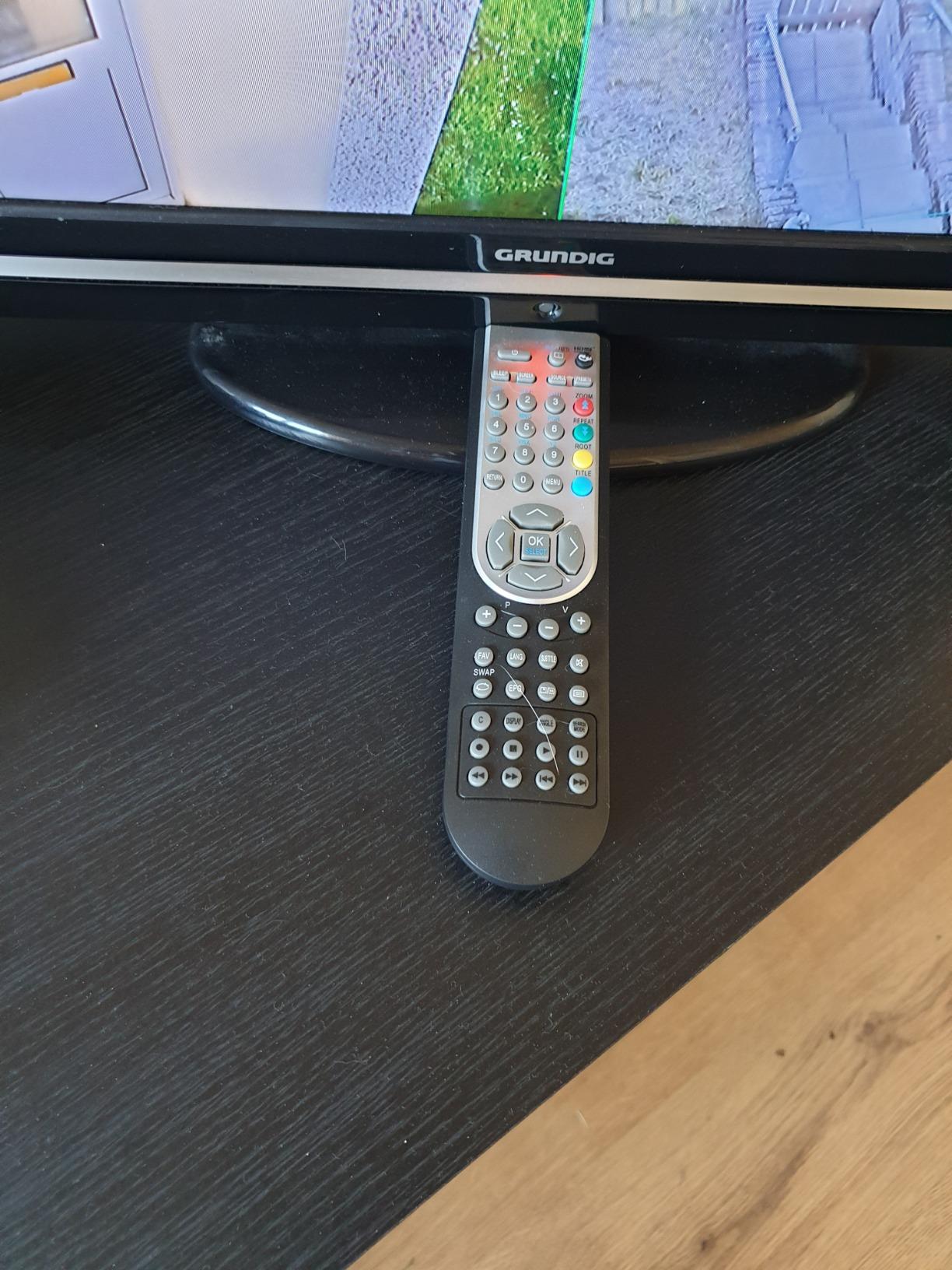 RC1900 Remote Control for Grundig TV`S GU19WDVD10 & GU22WDVD10: Amazon ...