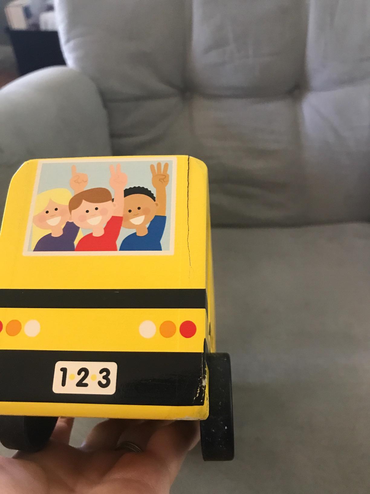 Amazon.com: Melissa & Doug Number Matching Math Bus - Educational Toy ...