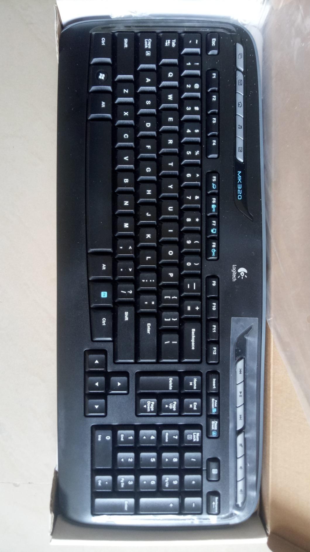 Wireless Desktop MK320 Keyboard and Mouse by LOGITECH : Amazon.in ...
