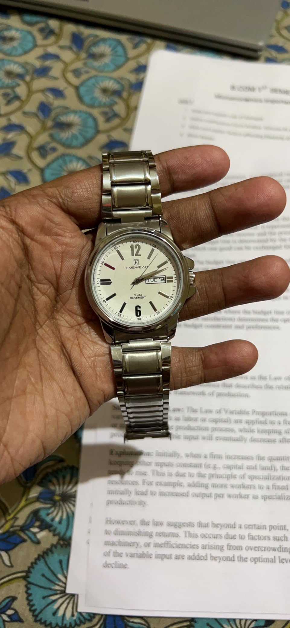 Buy TIMEWEAR Analog Day Date Functioning White Dial Stainless Steel ...