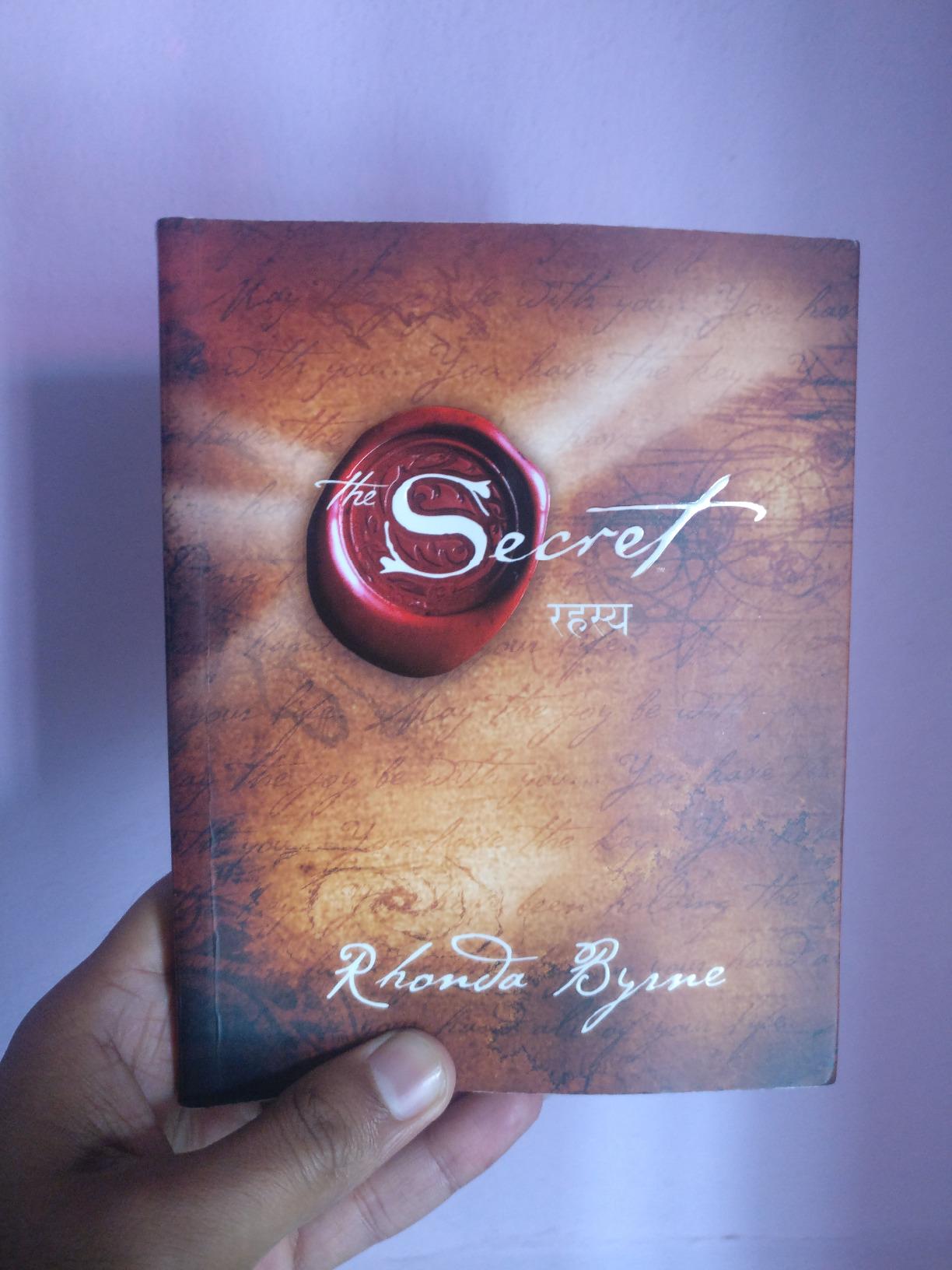 RAHASYA (Hindi edition of The Secret) : Rhonda Byrne: Amazon.in: Books
