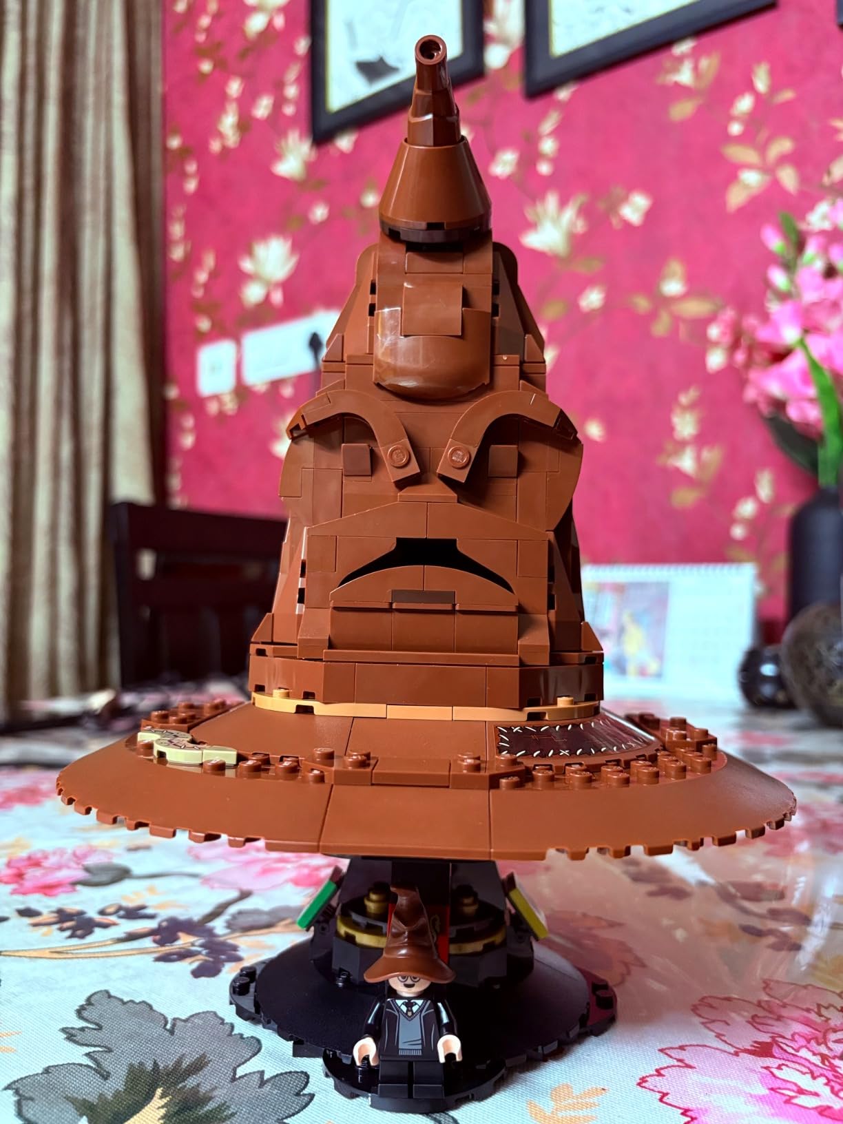 LEGO Harry Potter Talking Sorting Hat