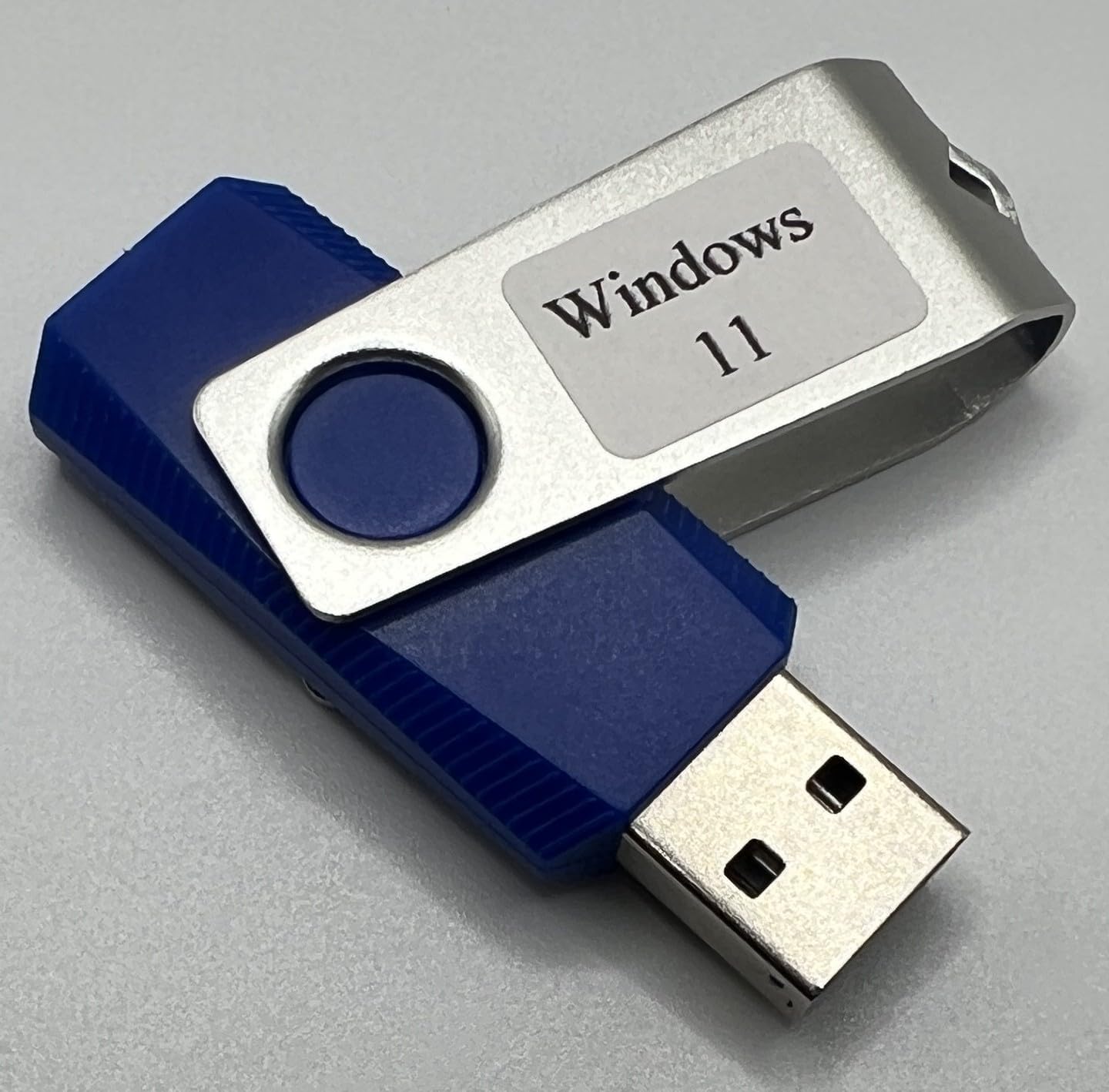 Amazon.com: Recovery and Repair USB Drive for Windows 11, 64-bit ...