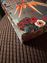 Amazon.com: Lightlark: Collector’s Edition (The Lightlark Saga Book 1 ...