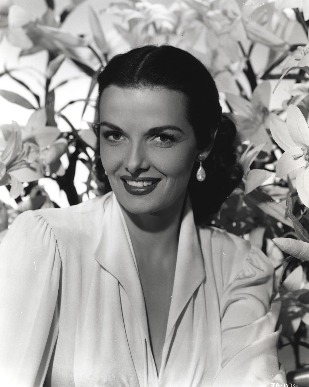 Amazon.com: Globe Photos ArtPrints Jane Russell Close Up Black and ...