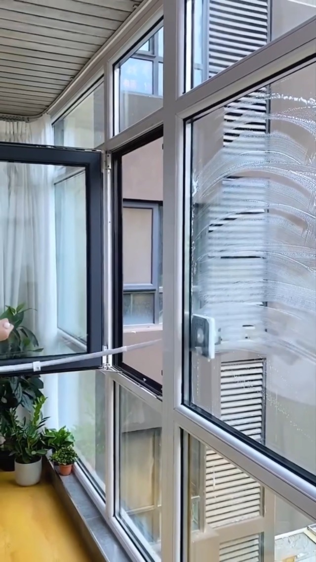 Watch Unique Window Cleaner Amazing Product on Amazon Live