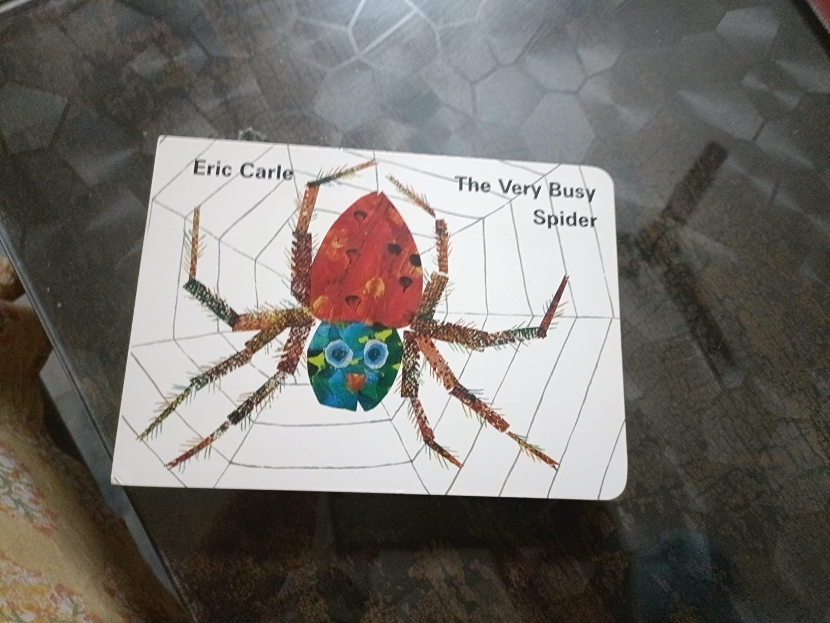 The Very Busy Spider (Step into Reading) : Carle, Eric: Amazon.in: Books