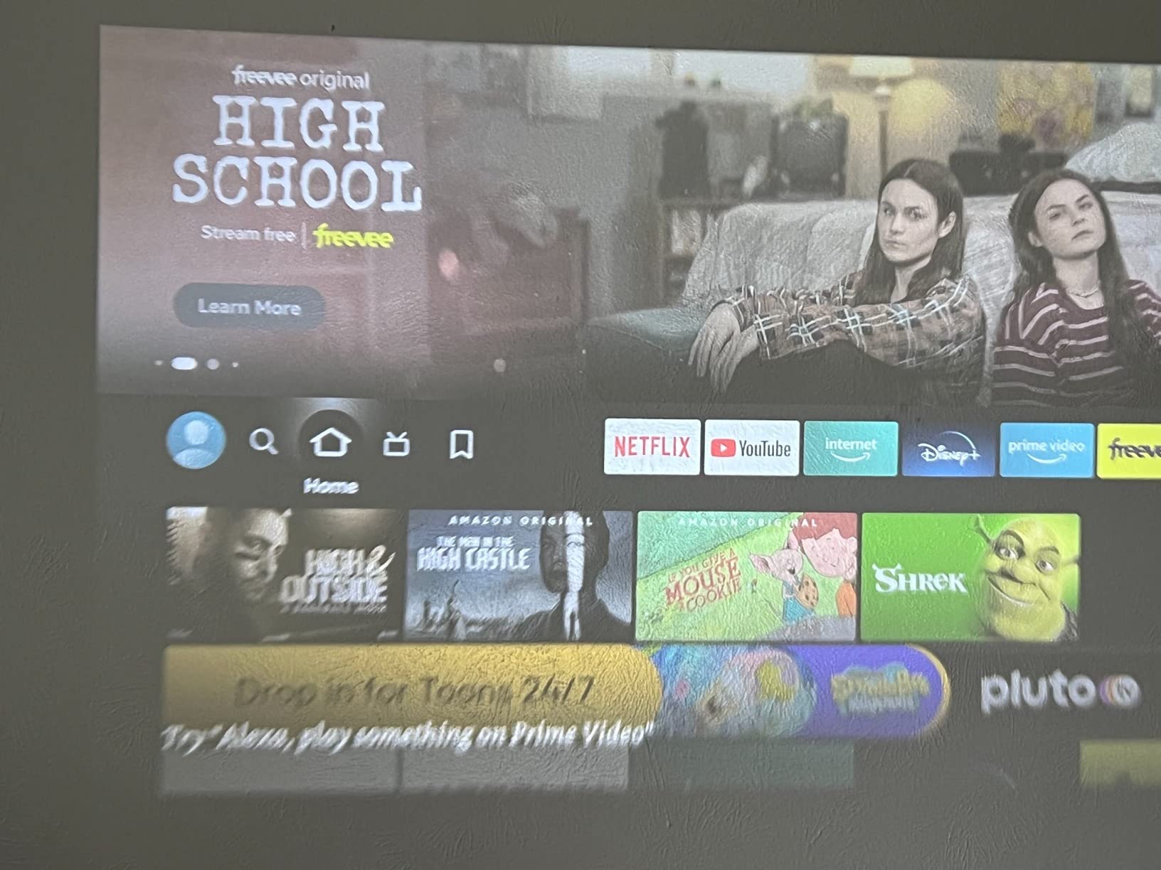 $33/mo - Finance 5G WiFi Projector, Giaomar Bluetooth Projector 13000L ...