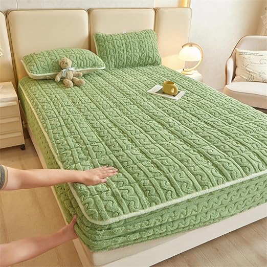 Amazon.com: Mattress Cover Fitted Sheet Winter Thickened Cotton ...