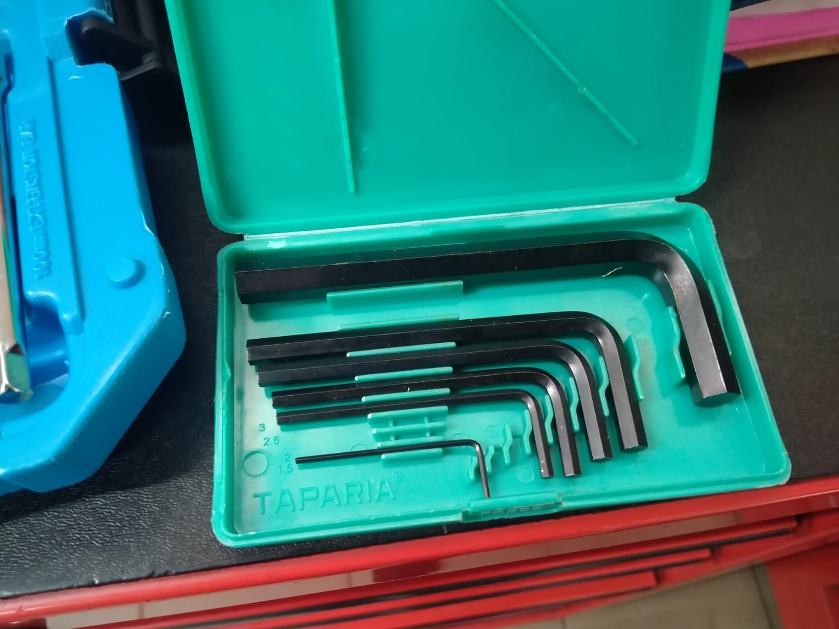 Taparia SA46 Steel Socket Set (Blue, 46-Pieces) & KM9V Allen Key Set ...