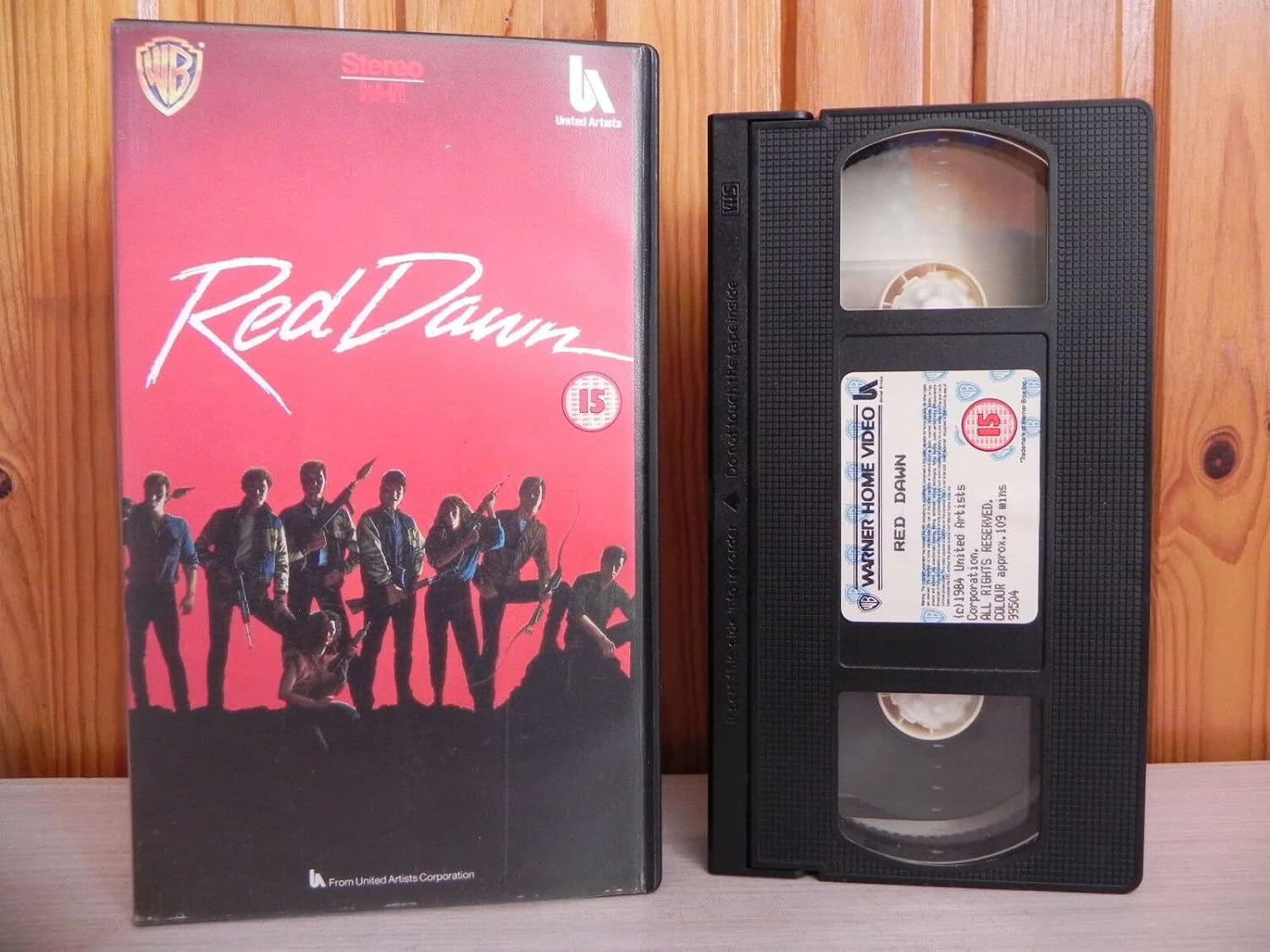 Rapid Fire [VHS]: Amazon.co.uk: Lee Brandon: DVD & Blu-ray