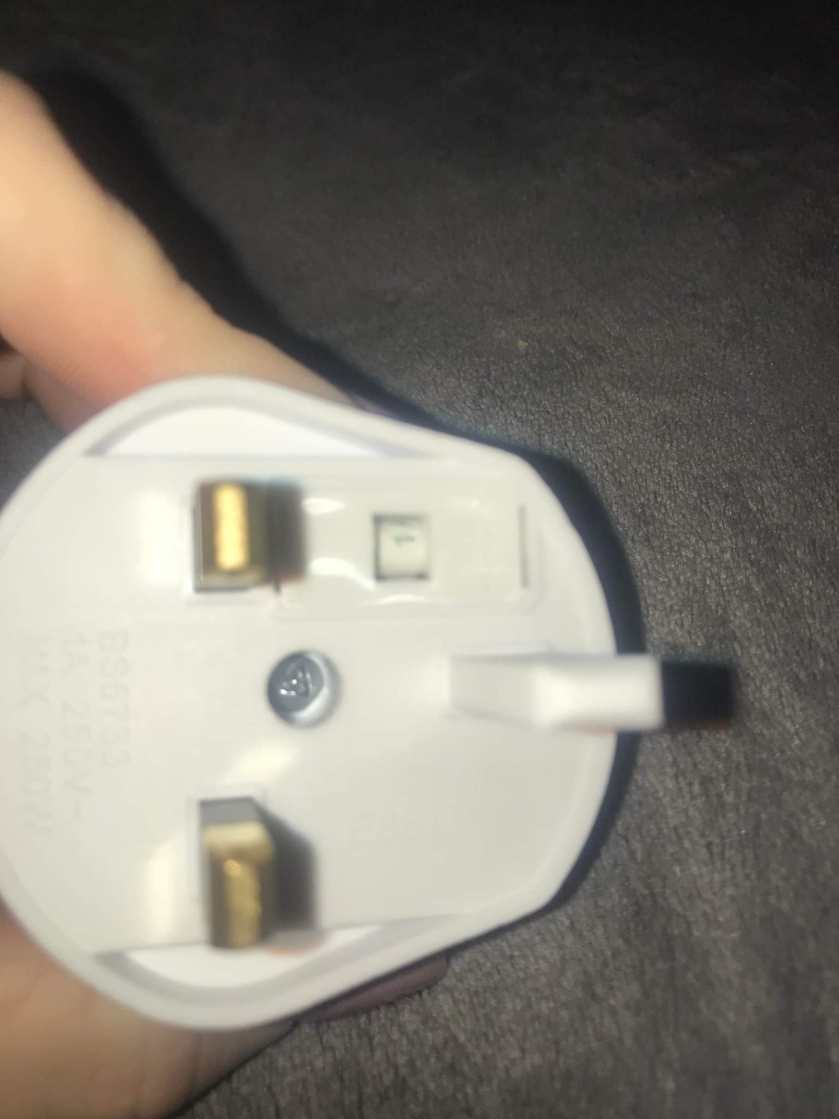 Pipestation Shaver Plug Adaptor UK - Toothbrush Adapter Plug UK with ...