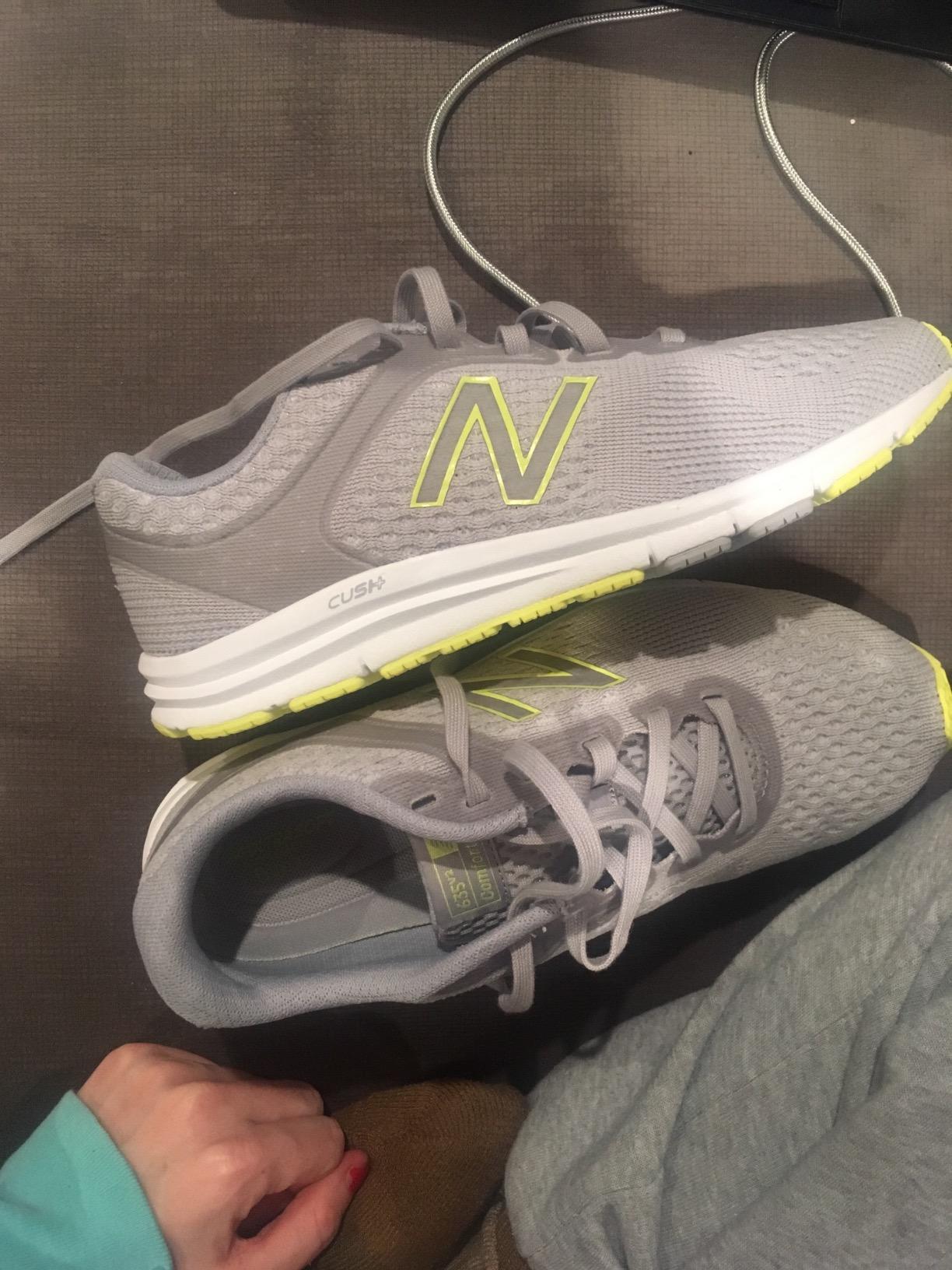 Amazon.com | New Balance Women's 635 V2 Running Shoe | Road Running