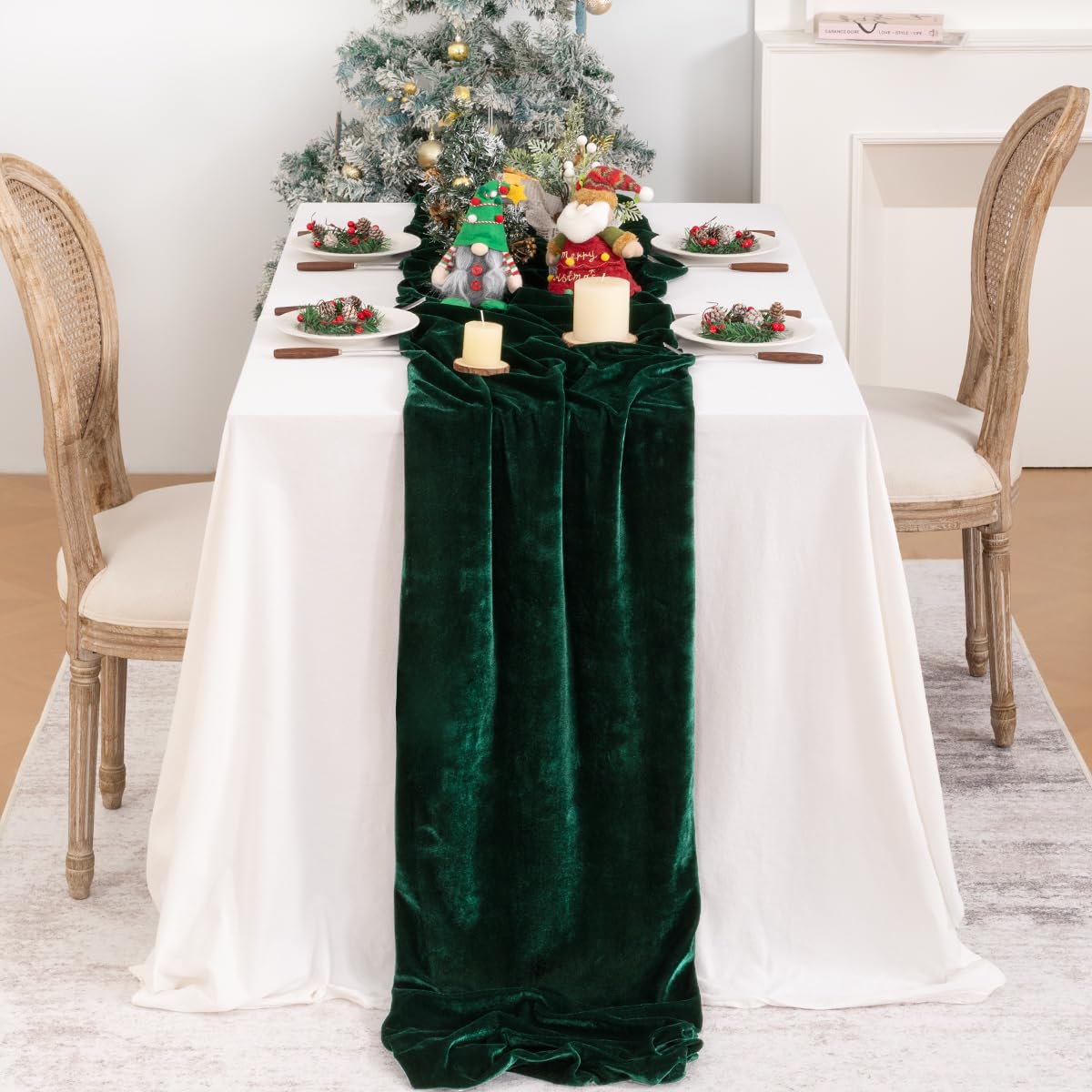 Snapklik.com : DeZerlor Velvet Table Runner Christmas Table Runner 20 X ...