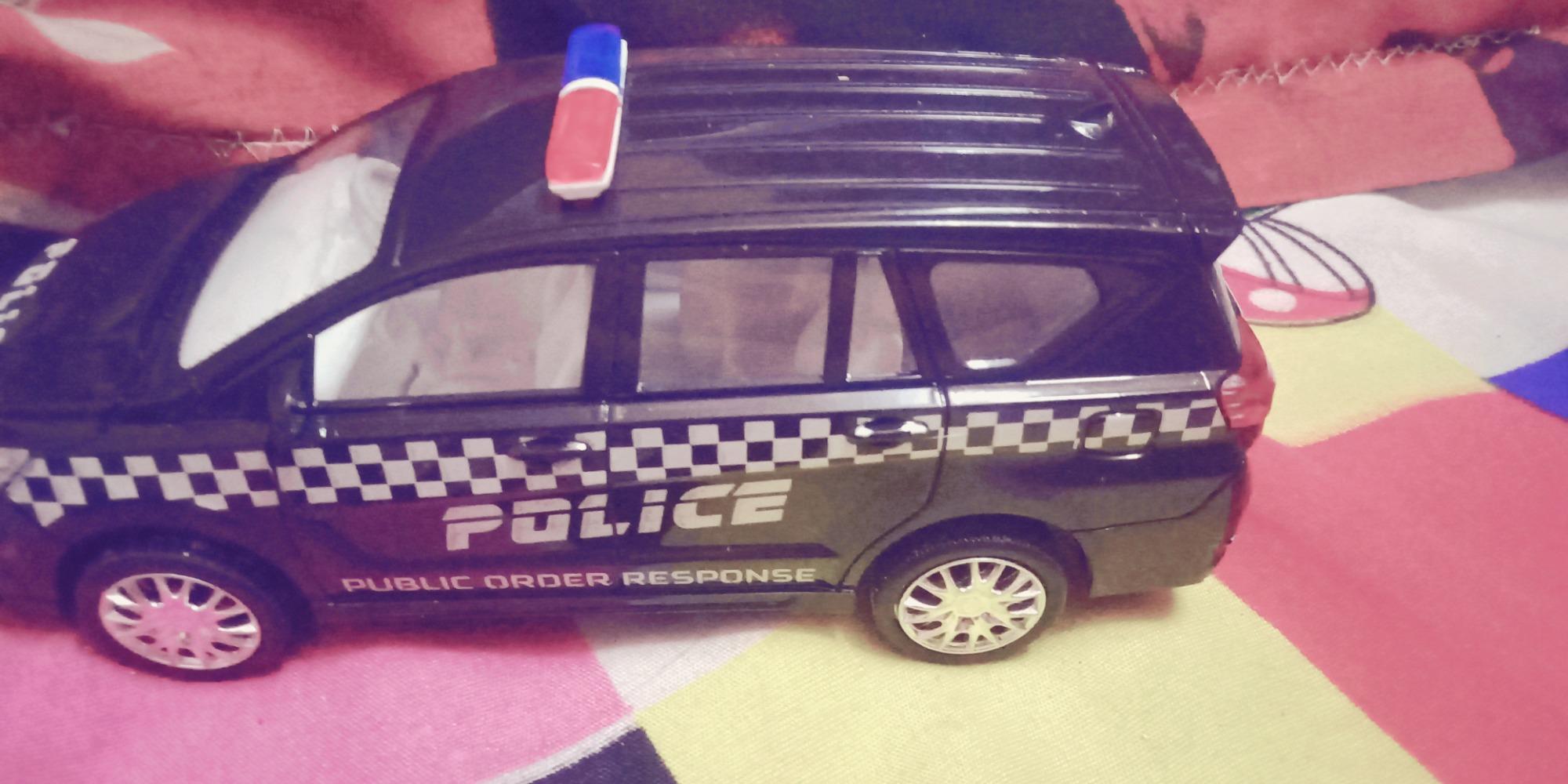 Amisha Gift Gallery police Car Toy For Kids Boys Order Response Innova ...