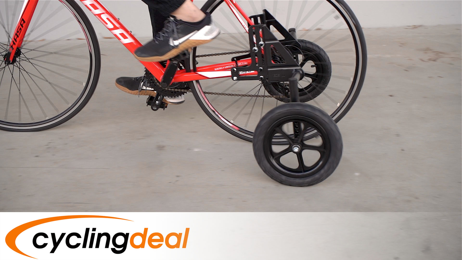 Watch How to use CyclingDeal SM-905 Adjustable Adult Bicycle Training ...