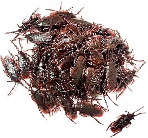 Amazon.com: OJYUDD 100PCS Prank Fake Roaches, Favorite Trick Joke Toys ...