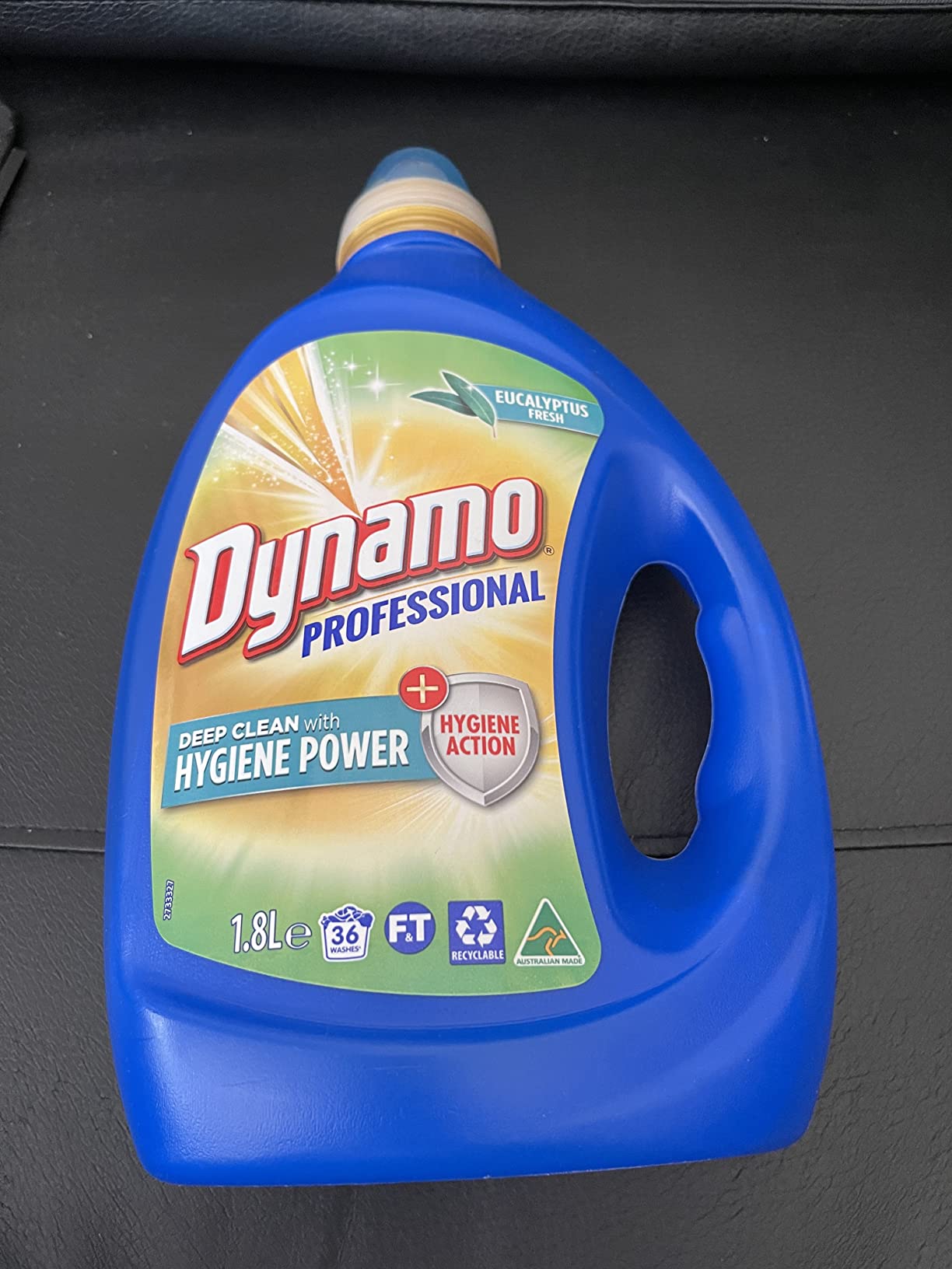 Dynamo Professional Hygiene Power Laundry Detergent Liquid 2L : Amazon ...