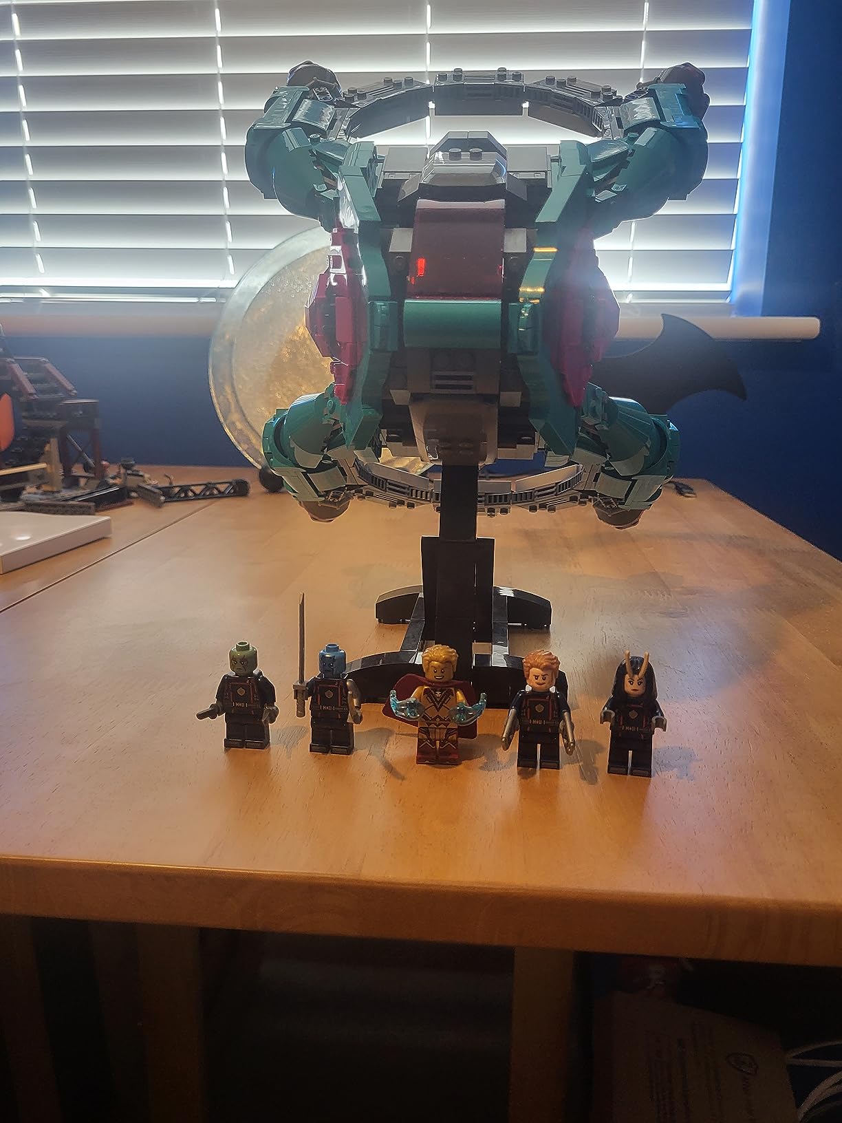 LEGO 76255 Marvel The New Guardians' Ship, Buildable Guardians of the ...