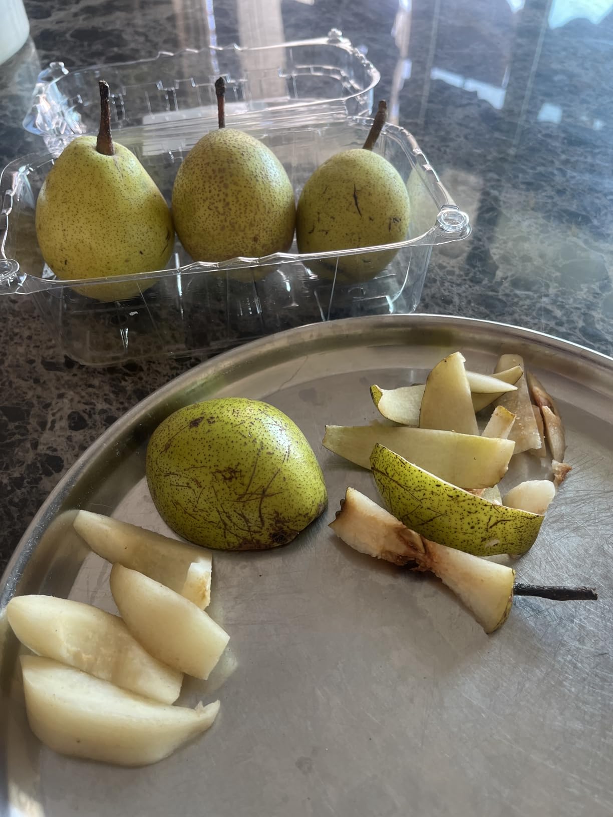 Fresh Pear Indian Nashpati Fruit, 500 g : Amazon.in: Grocery & Gourmet ...